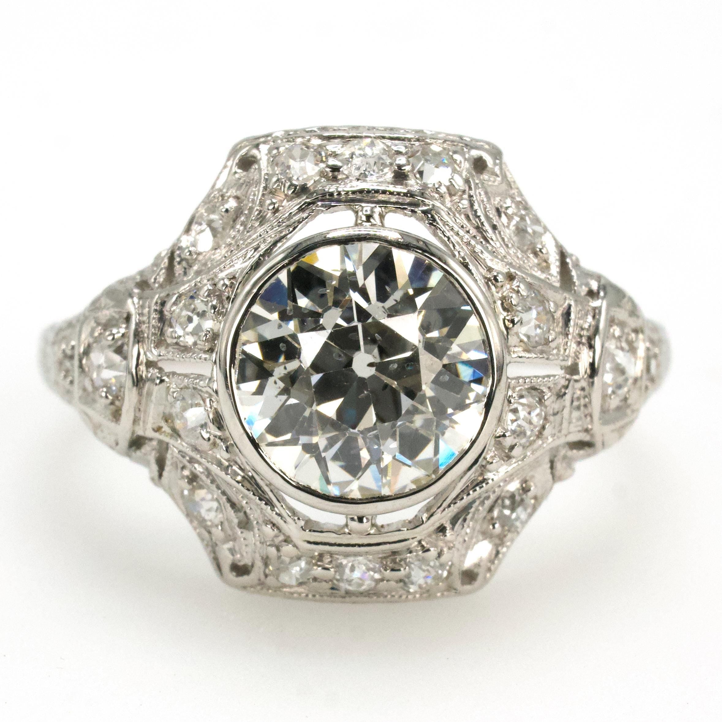 Edwardian Platinum Engagement Ring with 1.62 Carat Old European Cut Ce ...