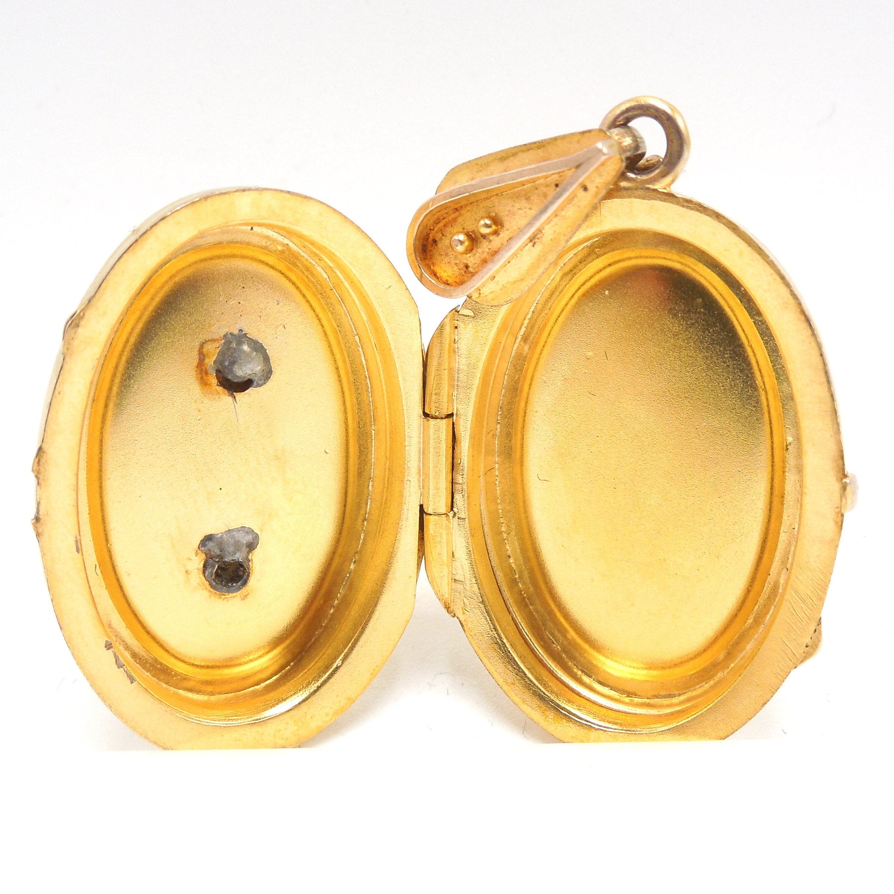 Yellow Gold Locket - Flying Dove with Olive Sprig in Mouth – A.J. Martin